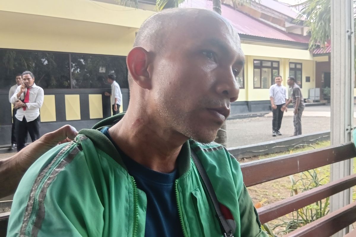 Jemput Tamu Dekat Bandara, Driver Ojol Dipukuli hingga Leher Terluka