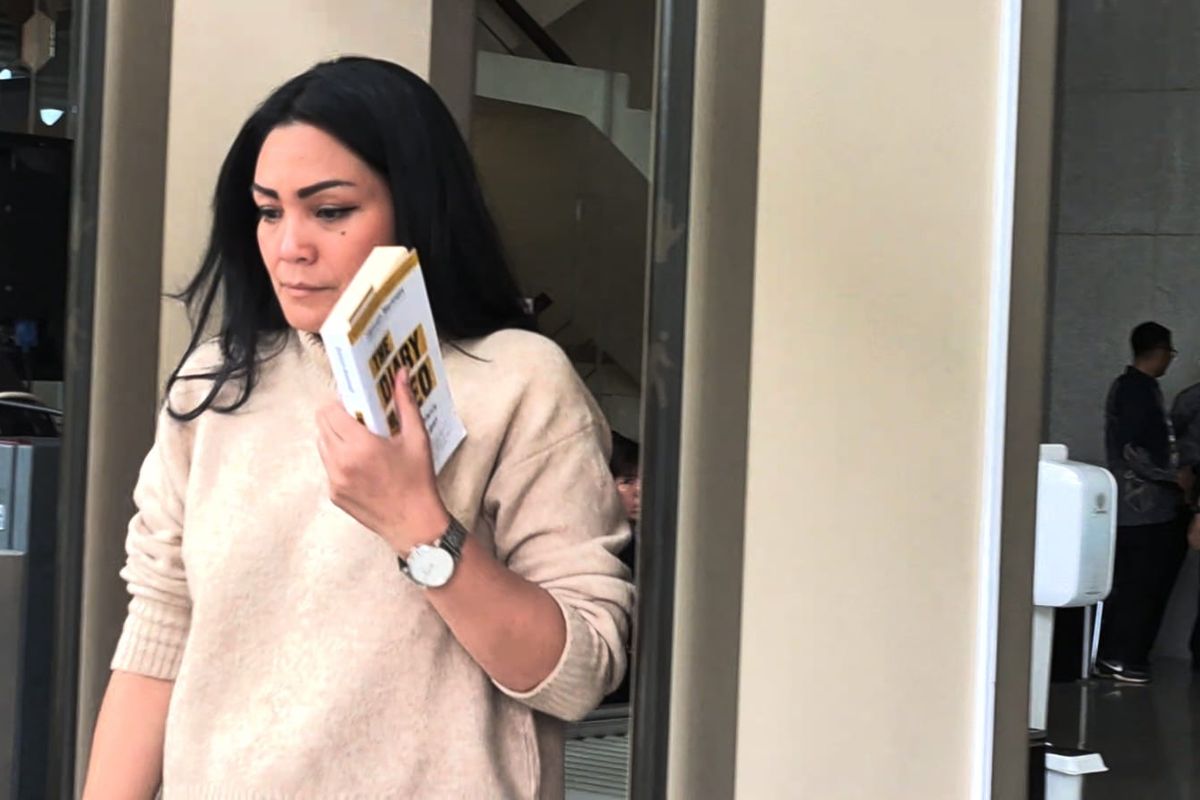 Eks Stafsus Menaker Hanif Dhakiri Bungkam Usai Diperiksa KPK Terkait Pemerasan Izin TKA