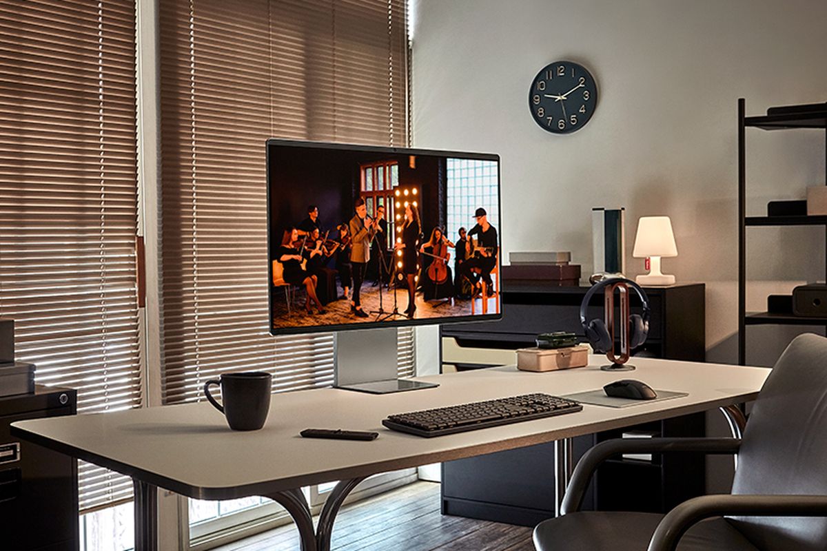 Serupa tapi Tak Sama, Apa Beda Monitor dan Televisi?