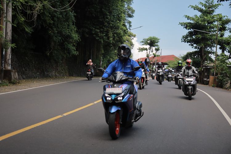 Foto : Yamaha Aerox vs QJMotor Viento 180: Siapa yang Unggul? Halaman 3