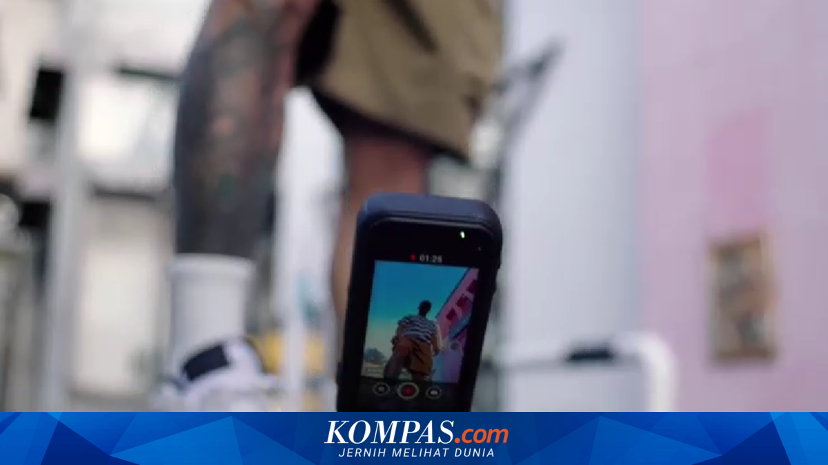 HP Mungil Ini Bisa Berubah Fungsi Jadi Action Cam