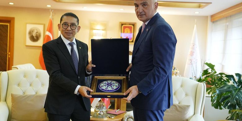 Rahasia Turki Jadi Destinasi Wisata Terbesar Keempat di Dunia ...