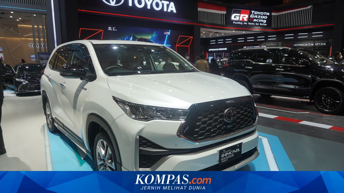 Hitung Modal Upgrade Tampilan Innova Zenix Tipe G ke Tipe Q