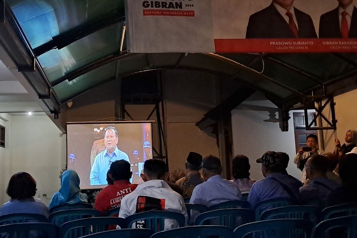 Nobar Debat Capres, Pendukung Prabowo-Gibran Kota Solo Sebut Prabowo ...