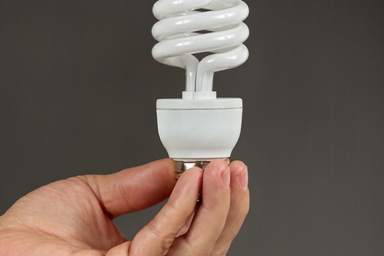 Mengenal Lampu CFL, Kelebihan dan Kekurangannya
