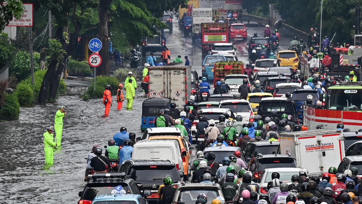 Info Lalu Lintas Jakarta Hari Ini, Penutupan GT Kalihurip Utama 6