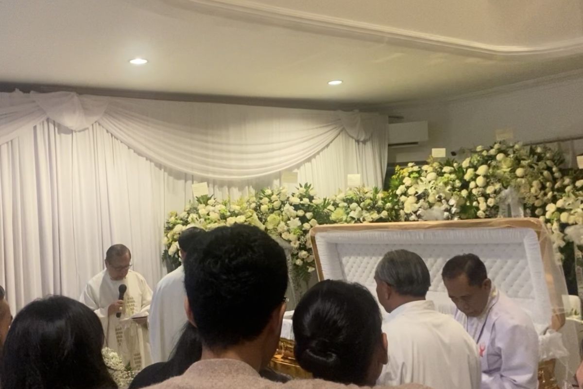 Kardinal Suharyo Pimpin Misa Arwah dan Penutupan Peti Maria Bernadeth ...