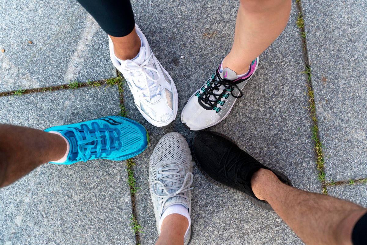 Daftar 12 Sepatu Lari Terbaik Tahun 2025, Ada Sepatu Favoritmu?