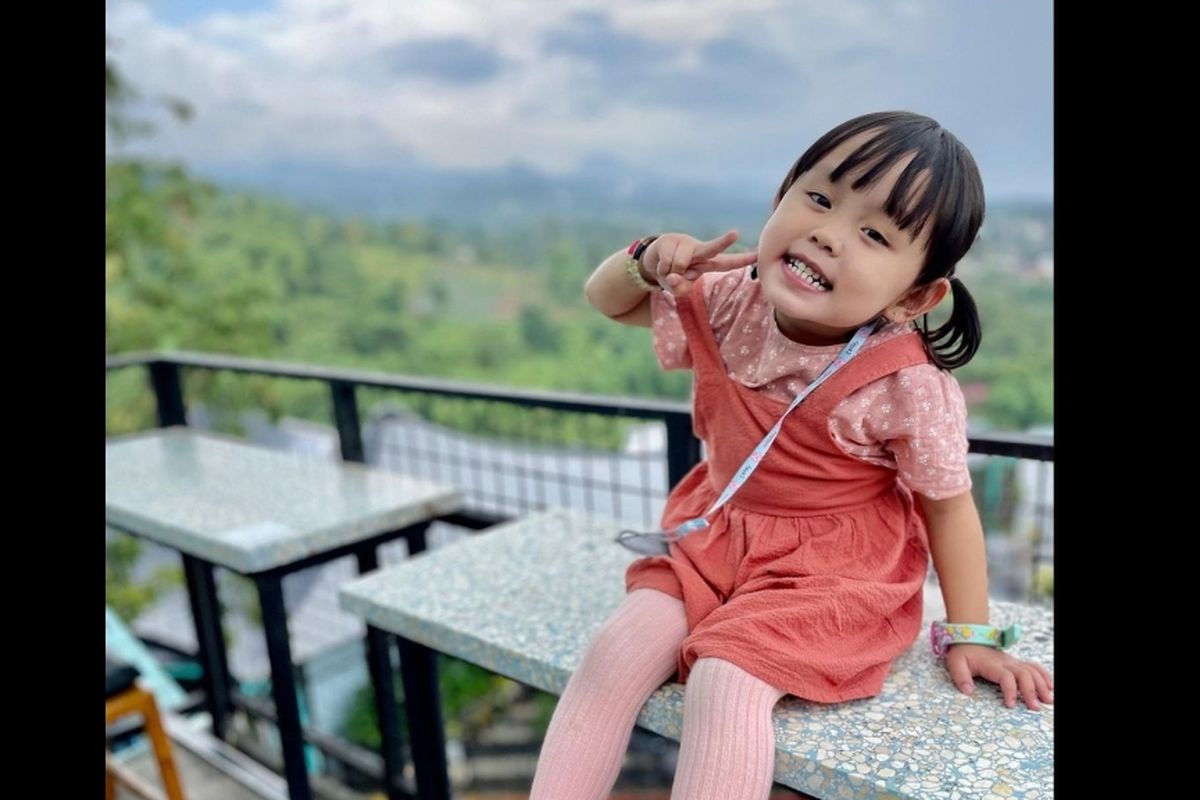 Lala, Bocah 3 Tahun yang Viral, Ternyata Sudah Bisa Bicara Sejak Usia 8 ...