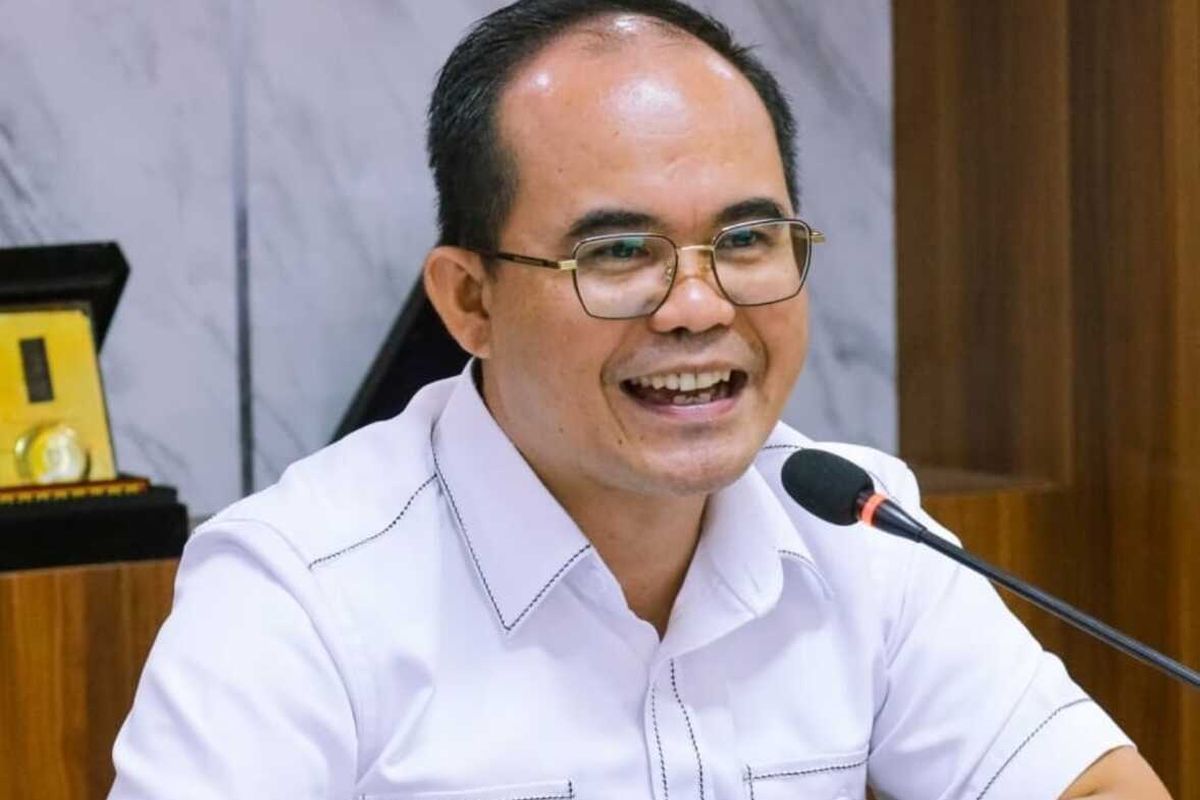 Cerita Anggota DPRD Banten Rumahnya Didatangi Warga Pagi-pagi Titip Anak di SPMB 2025...