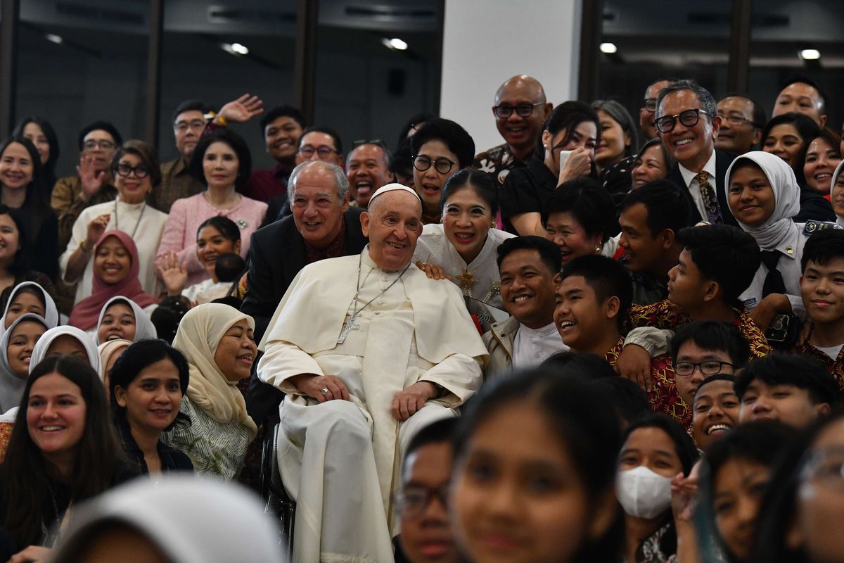 Paus Fransiskus Wafat, Luhut: Surga Menyambutmu Penuh Sukacita