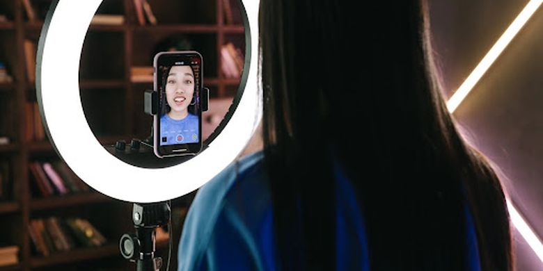 8 Cara Jadi Instagram Influencer Sukses dan Populer - Kompas.com