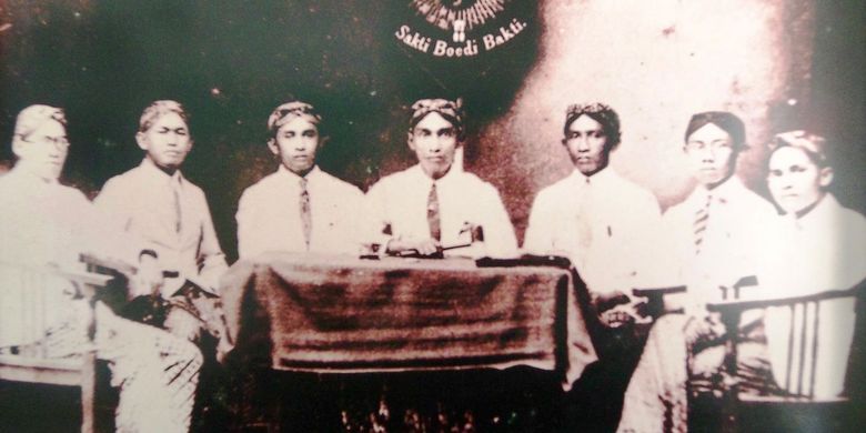 Siapa Pendiri Organisasi Tri Koro Dharmo?