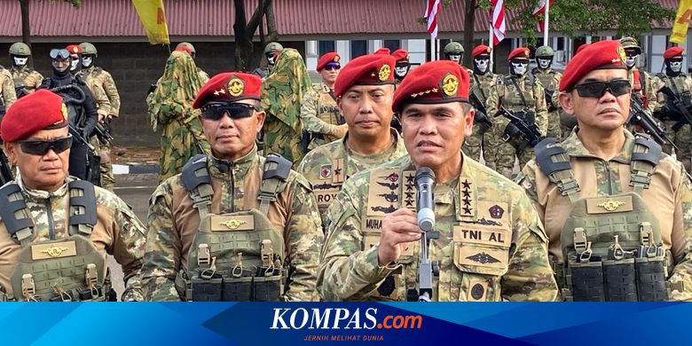 Diawali Simulasi Perang Khusus, KSAL Pimpin Penyematan Brevet Kopaska ...