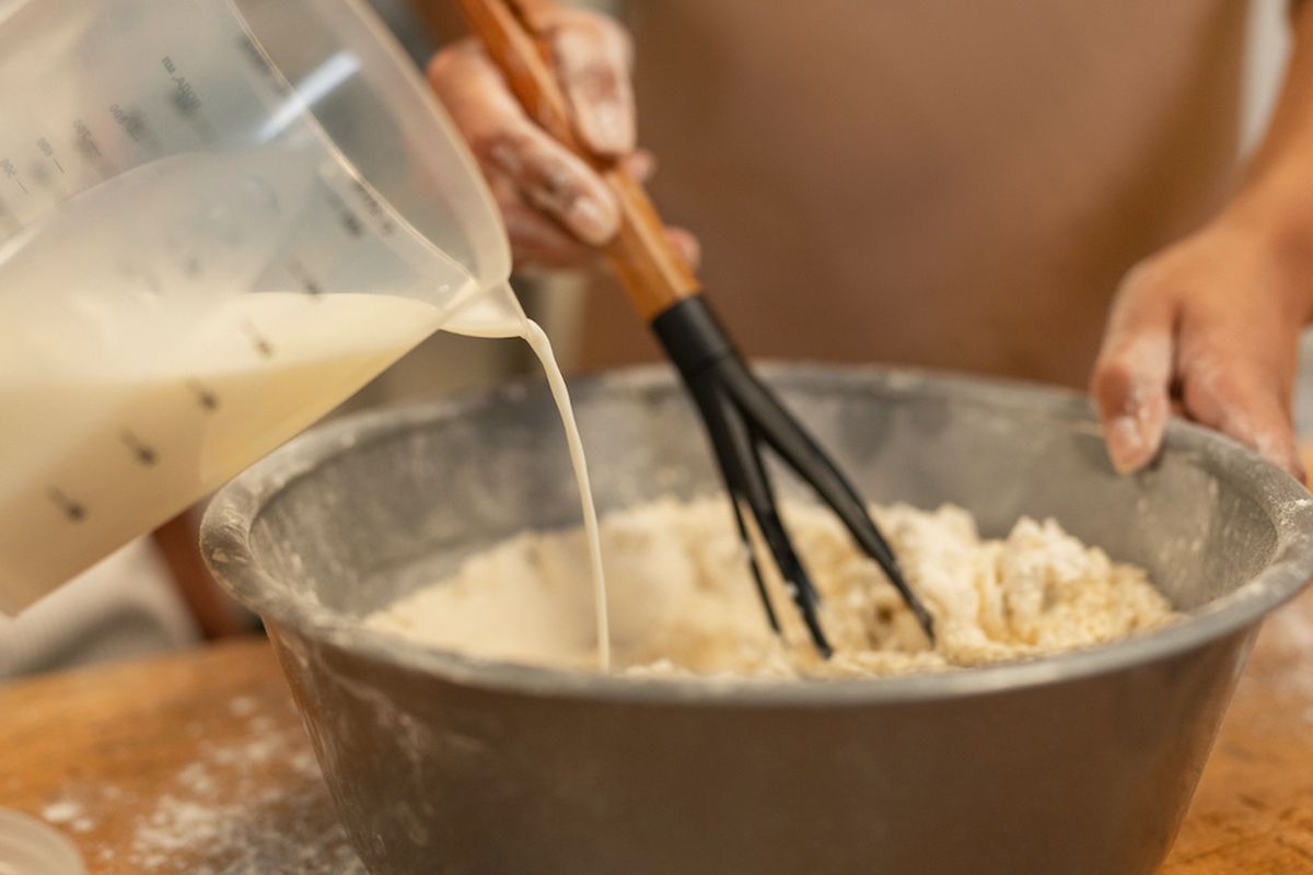 Resep Bugis Mandi Hijau, Jajanan Tradisional yang Lembut dan Gurih