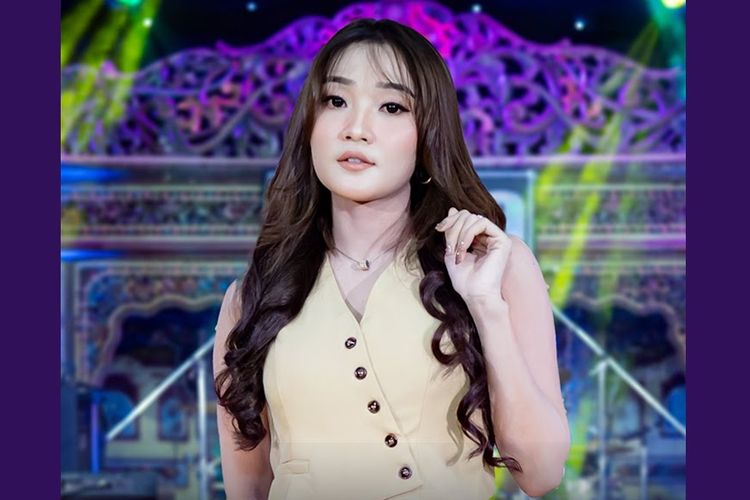 Foto : Lirik Lagu Nganggur - Difarina Indra