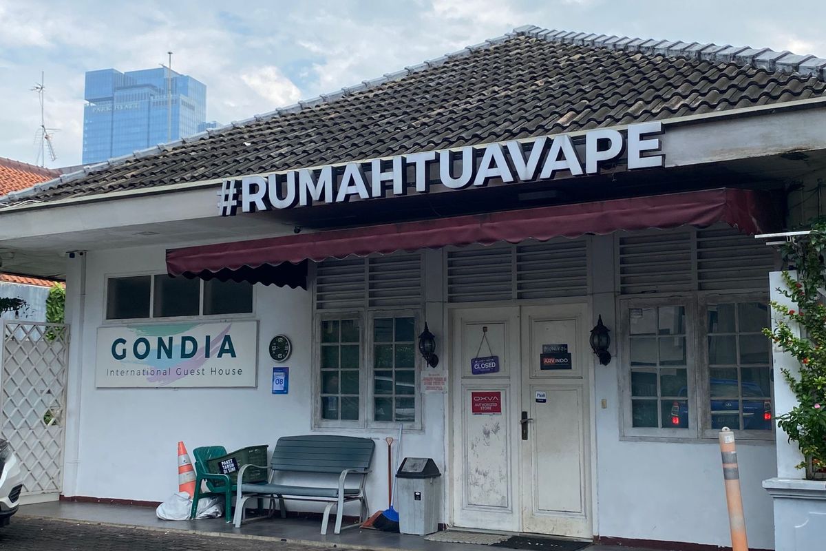 Sosok Diplomat Kemenlu yang Meninggal Dililit Lakban: Dikenal Tertutup ...