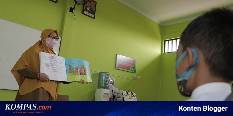 Sering Diremehkan, Begini Tips Bahagia Meski Berstatus Guru Honorer