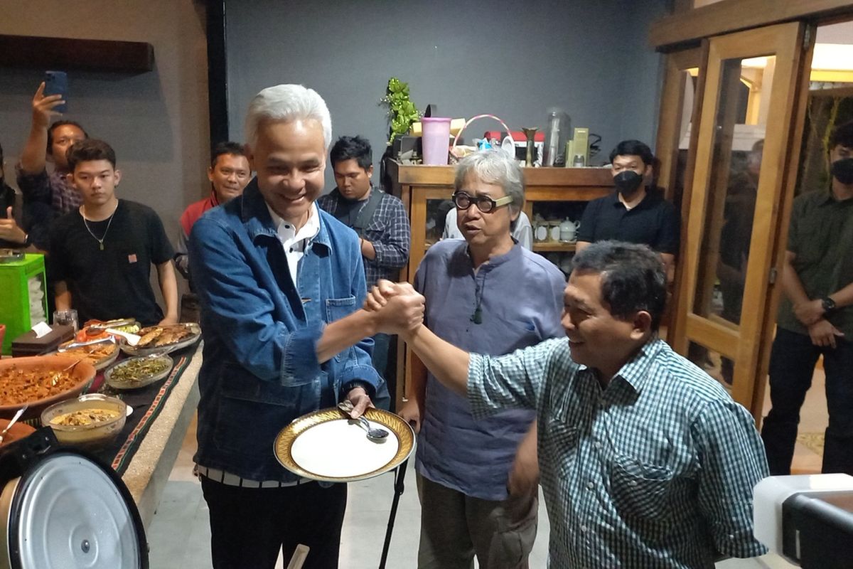 Datang ke Rumah Butet, Ganjar Tanggapi Putusan MK