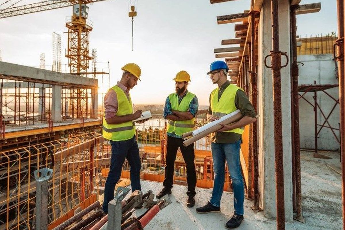 Jenis dan Arti Warna Helm Safety