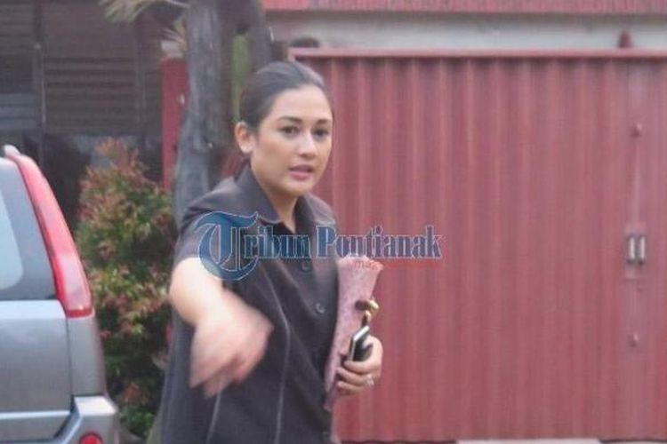 Foto : Profil Anggota DPR Maria Lestari yang Dipanggil KPK Terkait Kasus Hasto