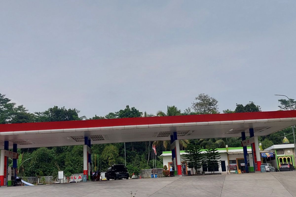 Salah Masukkan Selang, Pertalite di SPBU Salatiga Tercampur Solar ...