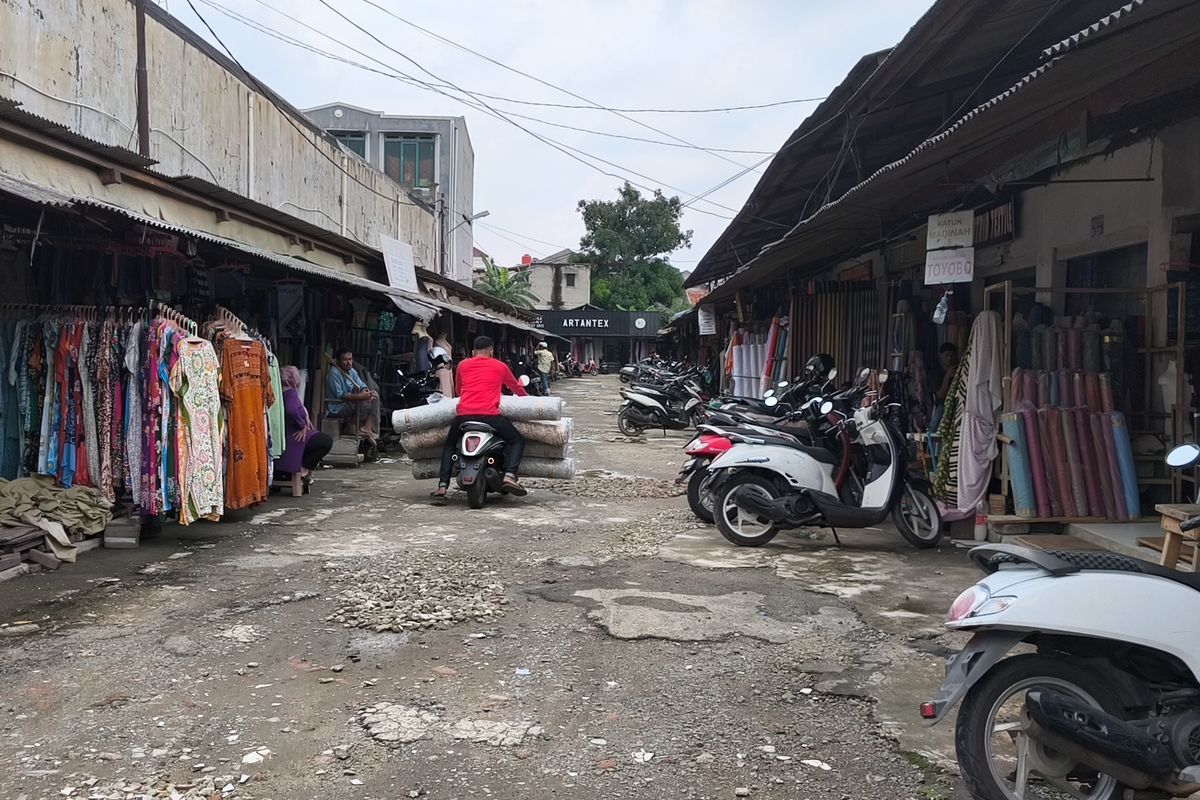 Pasar Cipadu Dulu Berjaya, Kini Pelanggannya Hilang Entah ke Mana