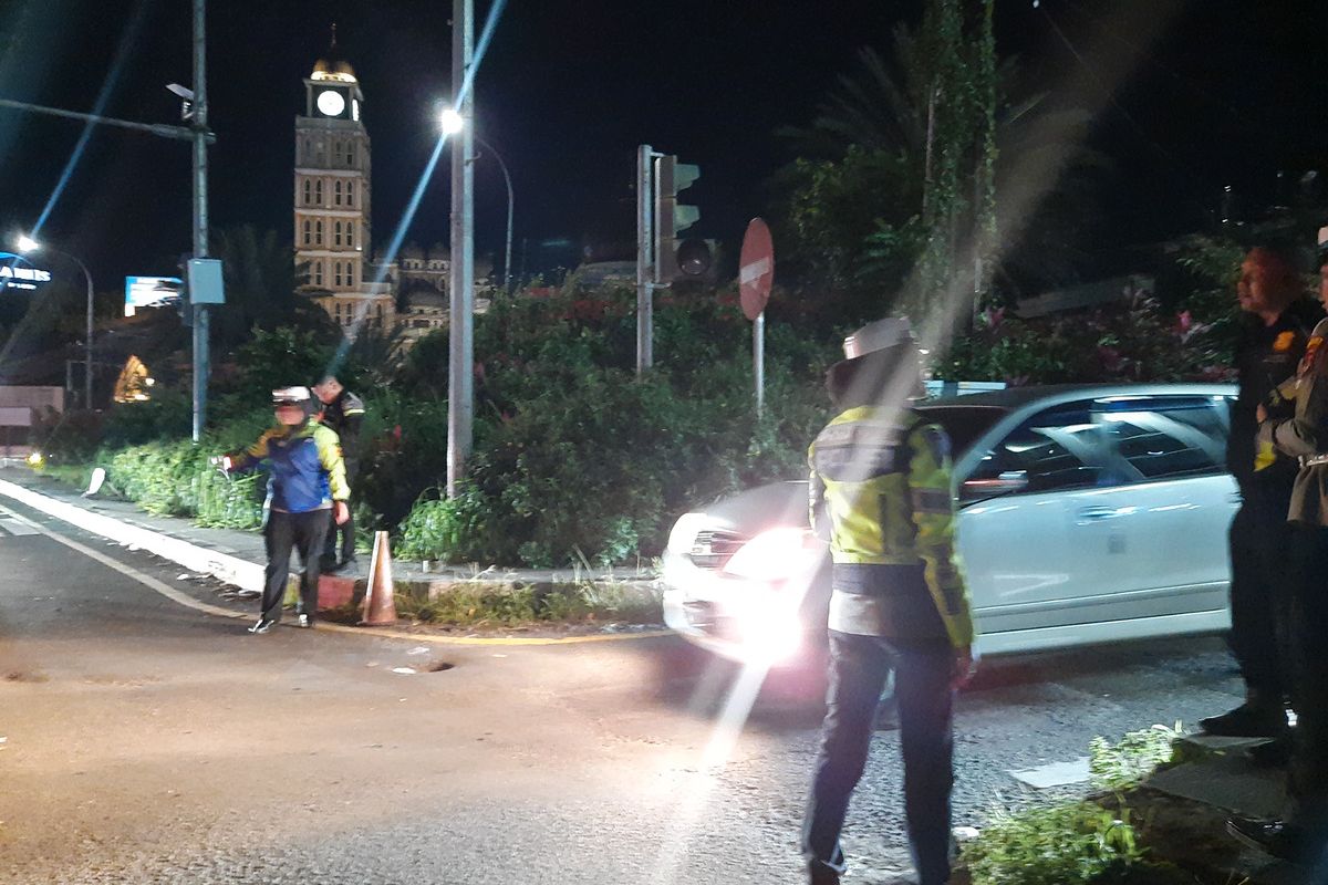 Macet di Puncak Bogor, Sistem "One Way" Dihentikan Setelah 14 Jam