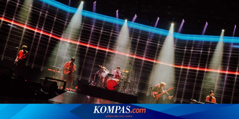 DAY6 Buka Konser Hari Kedua di Jakarta dengan Lagu Best Part
