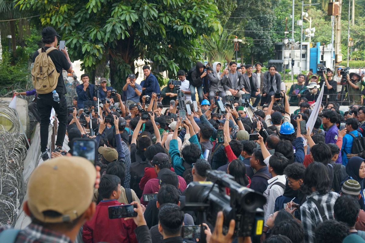 Soal Fenomena #KaburAjaDulu, Rektor Unipa: Bentuk Kekecewaan Rakyat ke Pemerintah