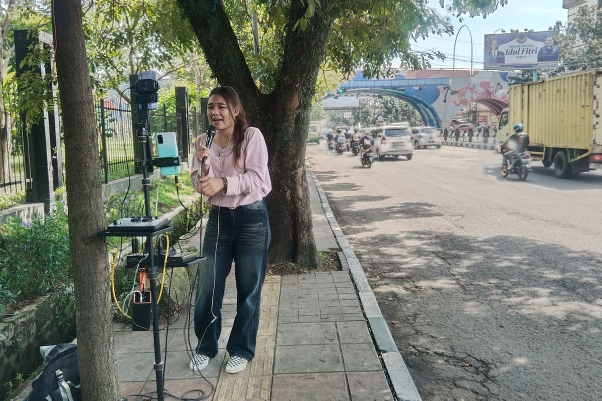 Cerita Isca Live TikTok Karaoke di Fly Over Kiaracondong, dari Tambahan ... Cerita Isca Live TikTok Karaoke di Fly Over Kiaracondong, dari Tambahan ...