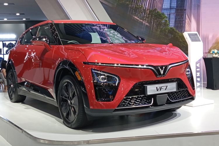 Foto : SUV Listrik VF 7 Resmi Hadir di Indonesia