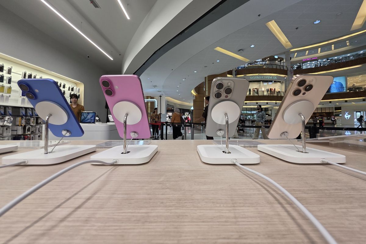 Harga iPhone 16e, iPhone 16, iPhone 16 Plus, iPhone 16 Pro, dan iPhone 16 Pro Max terbaru