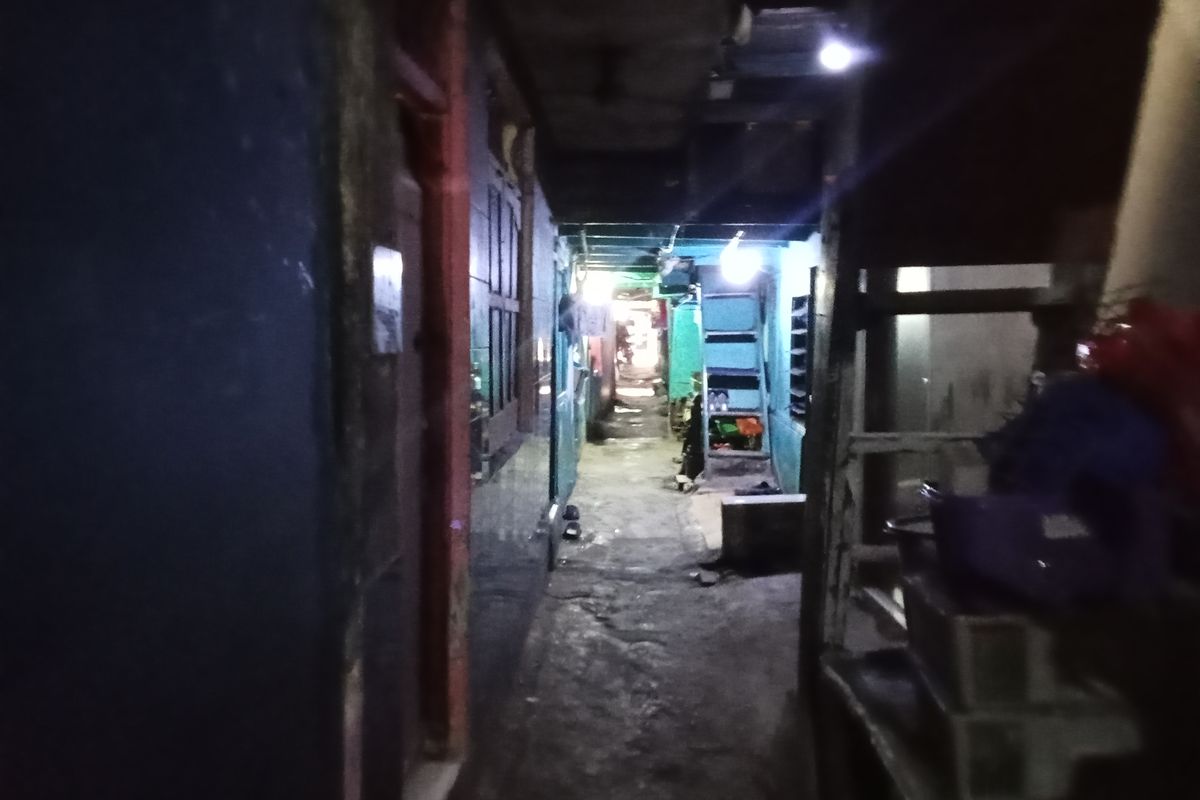Kebingungan Warga Kampung Pasar Pisang Bedakan Siang Malam Selama Hidup ...