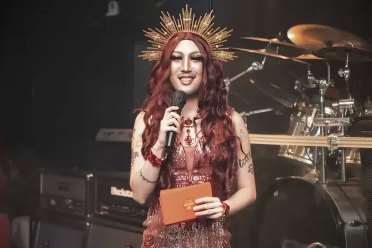 Cerita Heezy Yang, "Drag Queen" Berjenggot di Korea Selatan