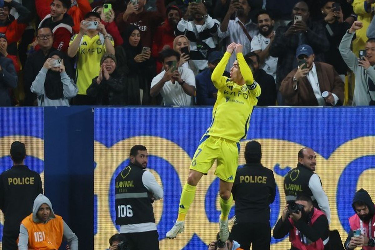 Al Nassr Vs Al Fayha: Ronaldo Rayakan Gol Pertama di Usia 40 Tahun