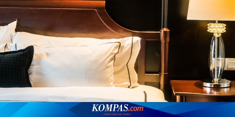 Cara Mengatur dan Merapikan Meja Nakas di Kamar Tidur