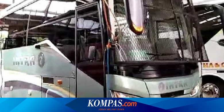 Bus Medium dengan Tameng Besi, Milik PO Intra di Medan