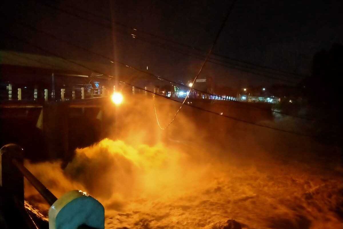 Waspada Banjir Kiriman, Status Bendung Katulampa Naik Siaga 3, TMA ...