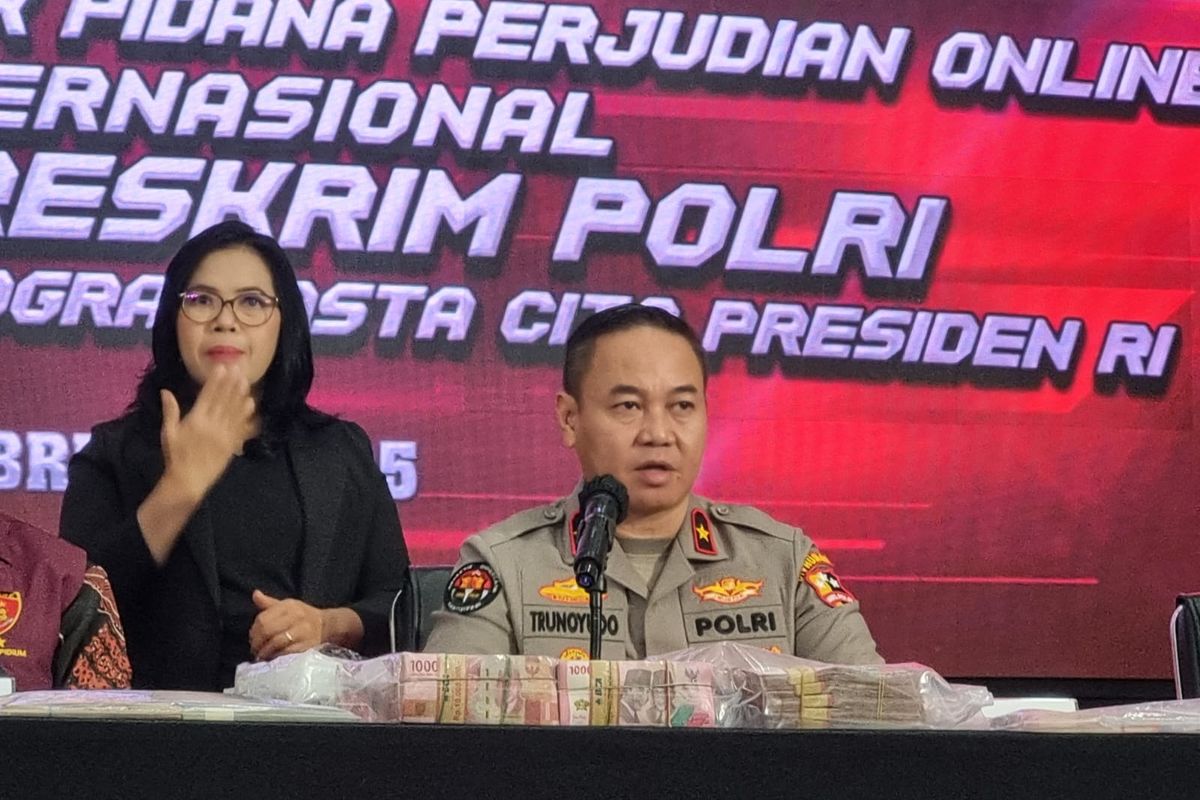 Istri Eks Kapolres Ngada Ikut Hadir Jadi Saksi di Sidang Kode Etik