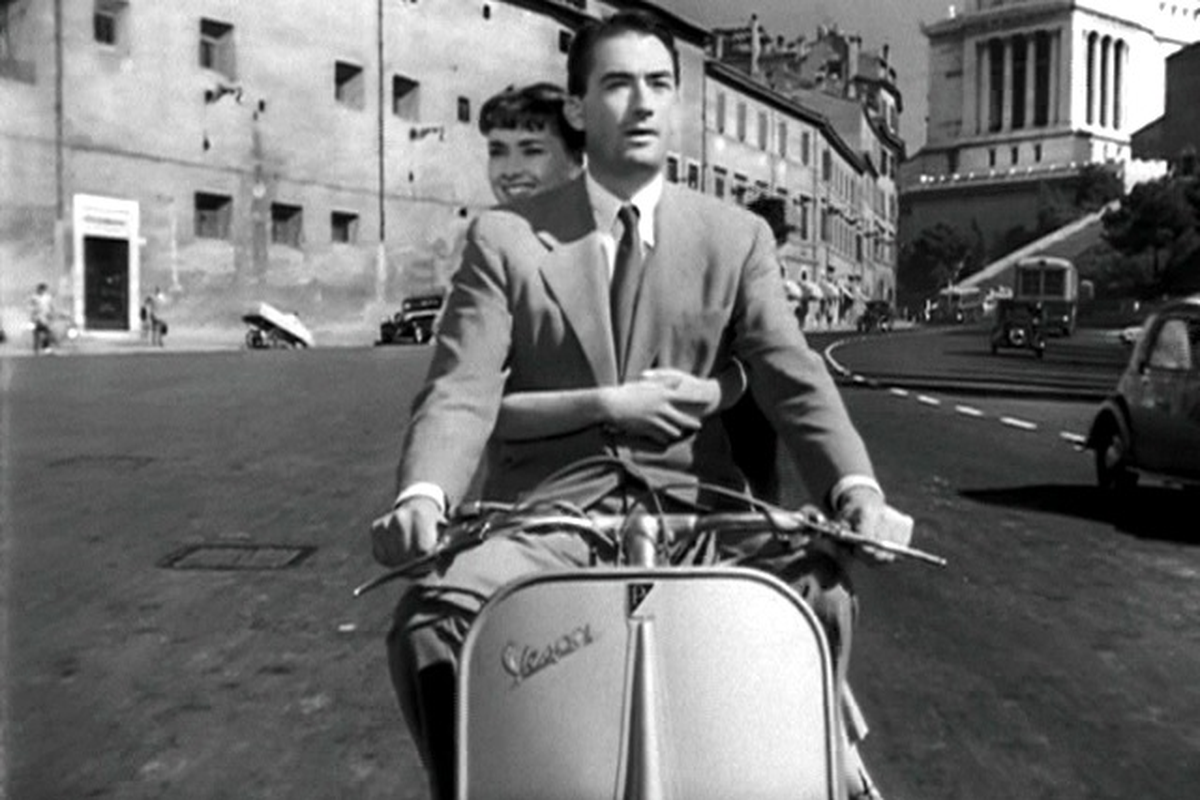 Sejarah Vespa, dari Produsen Pesawat Tempur hingga Bikin Skuter