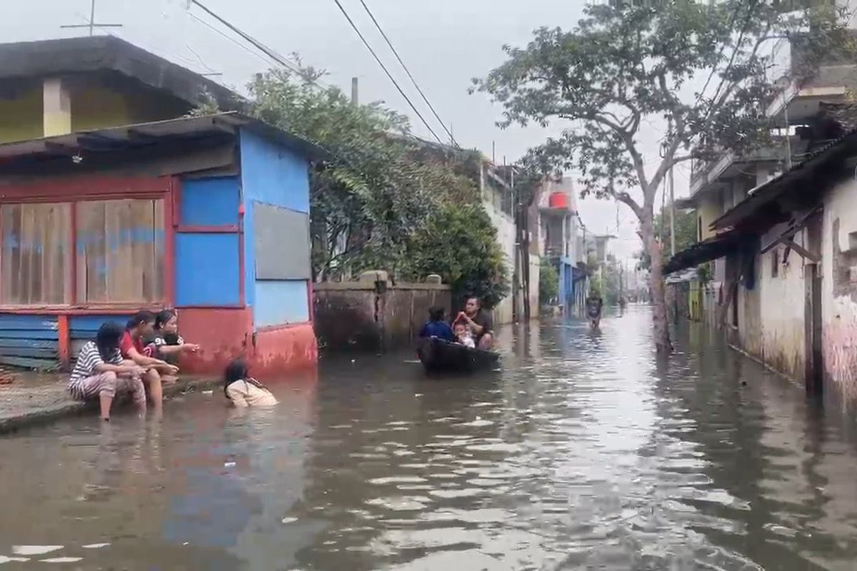 Ribuan Rumah Bojongasih Dayeuhkolot Bandung Terendam Banjir, Warga Sulit Dapatkan Sembako