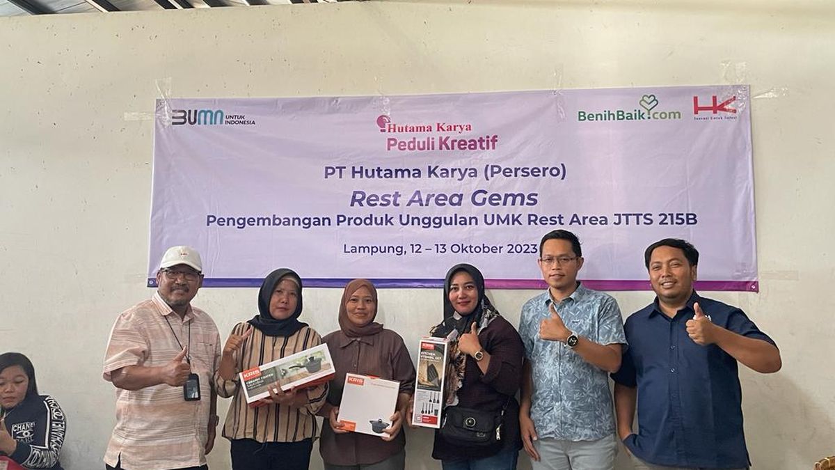Hutama Karya Bina 16 UMK Kuliner di Rest Area 215 B Tol Terpeka