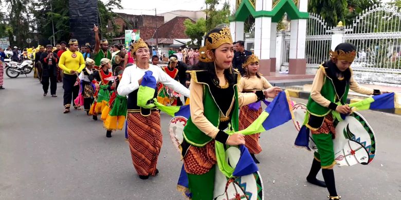 Karnaval Budaya Pesona Tana Luwu sebagai Ajang Mempererat Silaturahmi