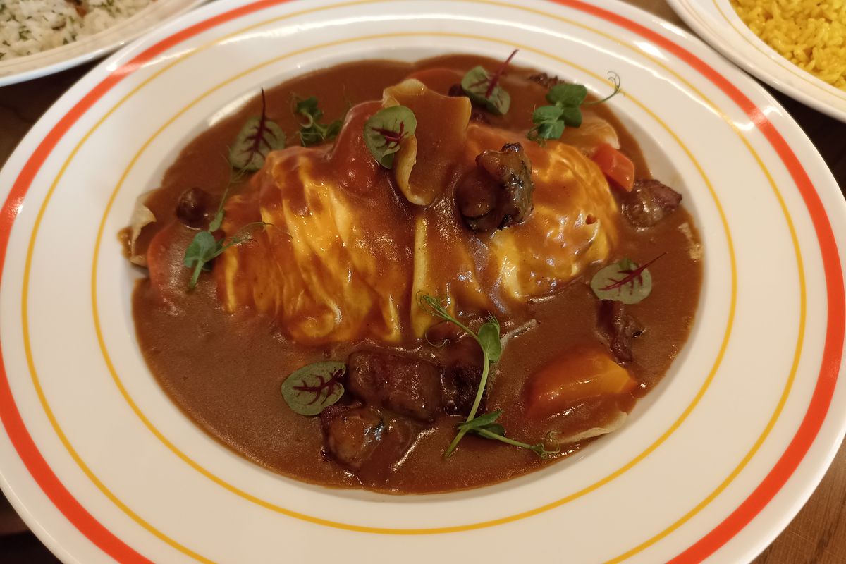 Curry Up, Tempat Makan Baru di SCBD untuk Pilih Kari Sendiri
