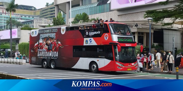 Bus Tingkat Tranjakarta Kini Beroperasi Setiap Hari