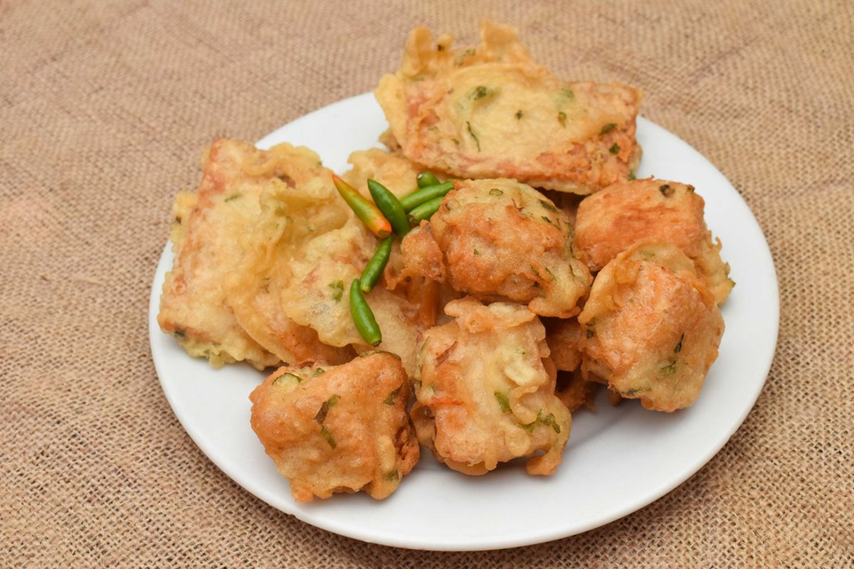 5 Cara Bikin Gorengan Renyah Walau Dingin dan Tidak Berminyak, Ini ...