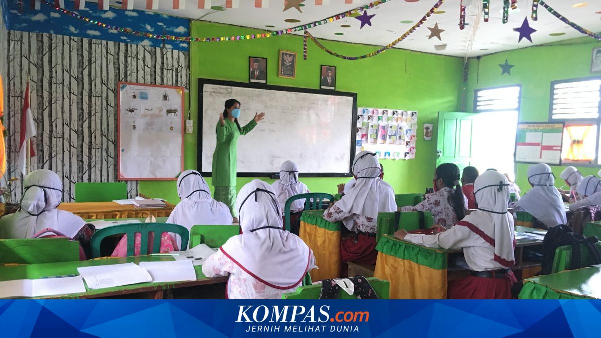 Kisah Irma Sinaga, Guru Honorer Pejuang Literasi dari Tebo Jambi