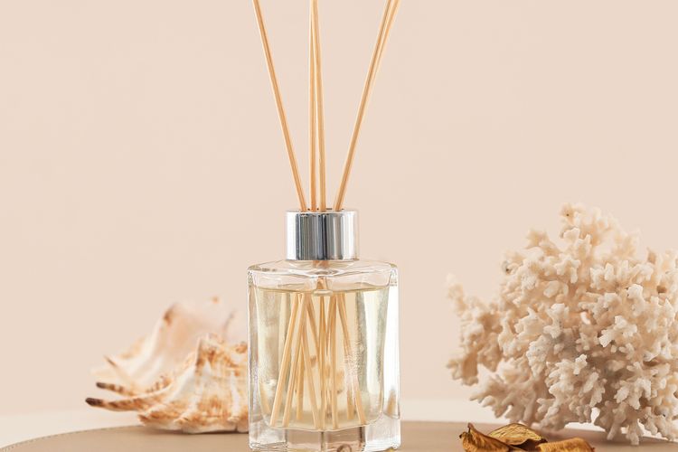 Cara Membuat Diffuser Aroma untuk Mengharumkan Ruangan