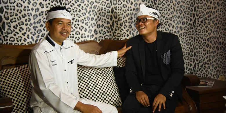 Sule Bikin Lagu Sunda "Kang Dedi Urang Lembur"